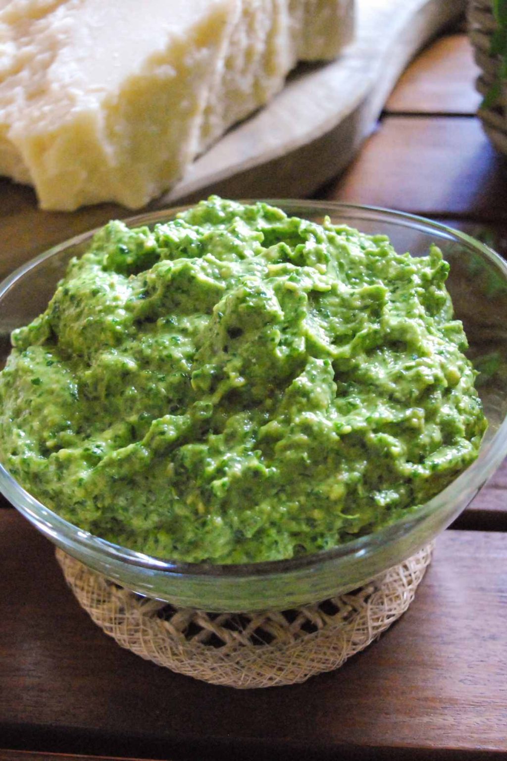 Arugula pesto Recipe - Recipes from Italy