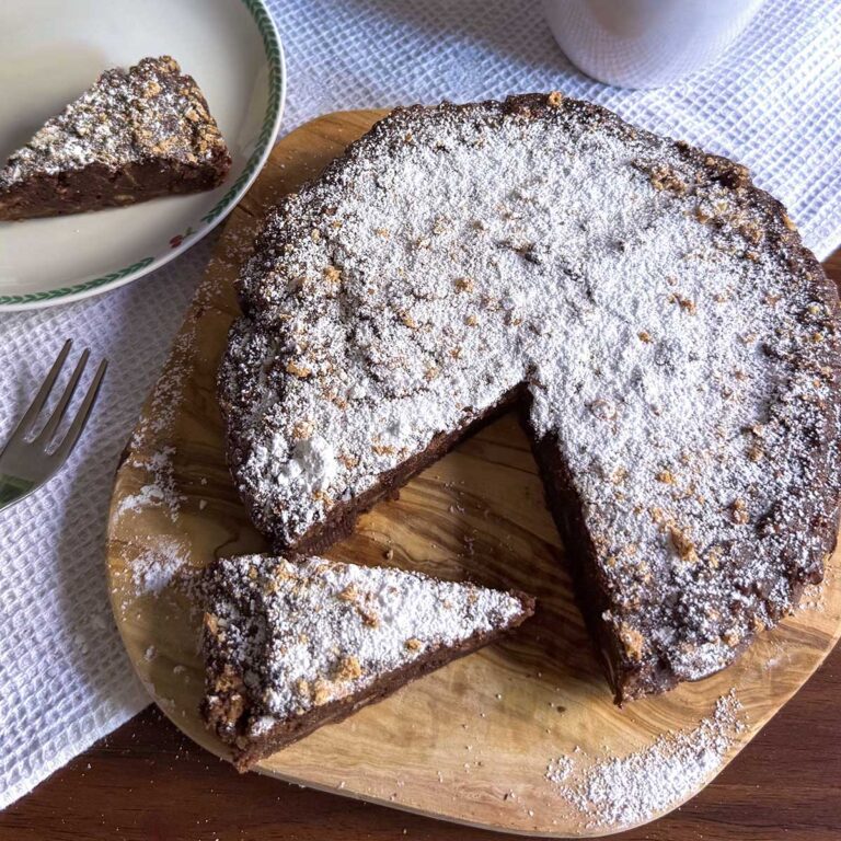 Torta di Pane e Cioccolato (Italian Chocolate Bread Cake) - Recipes ...