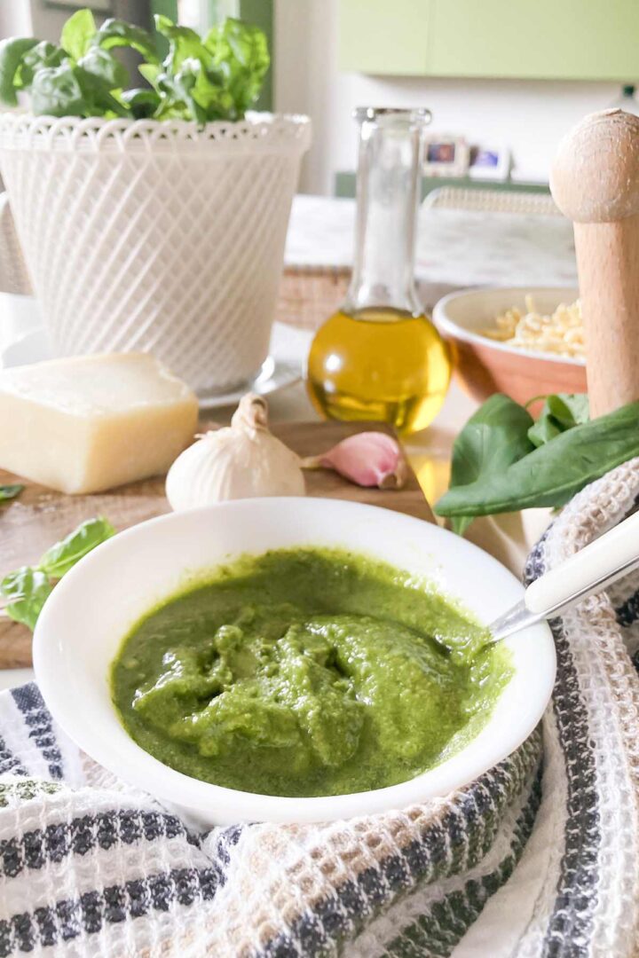 Pesto alla Genovese (Authentic Italian Basil Pesto Recipe) - Recipes ...