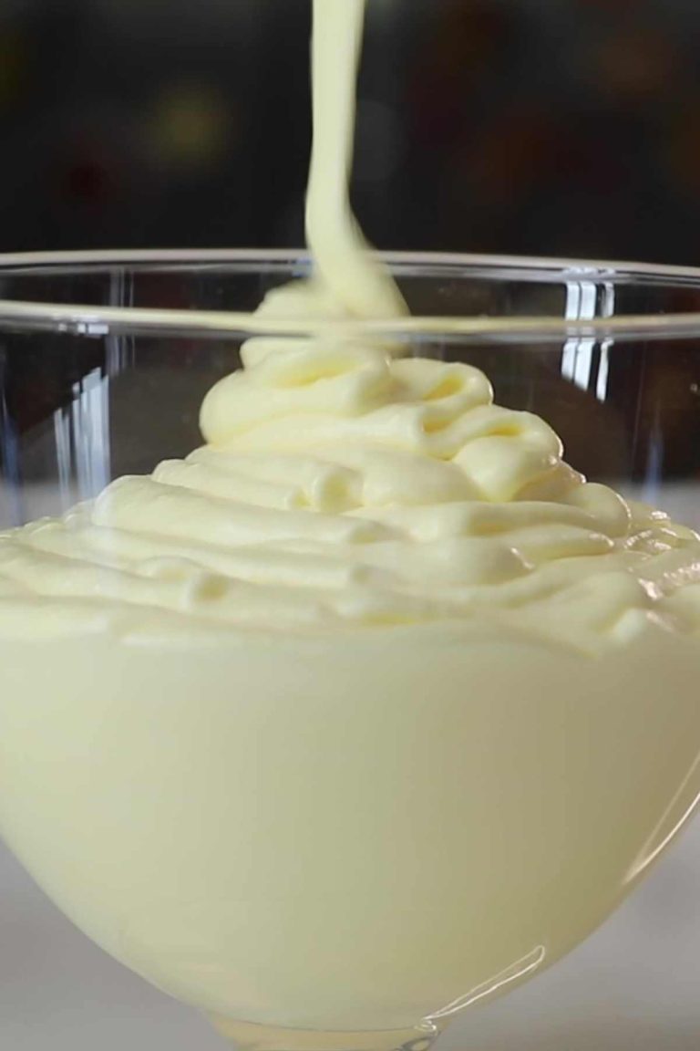 Authentic Italian Mascarpone Cream Recipe - Recipes from Italy