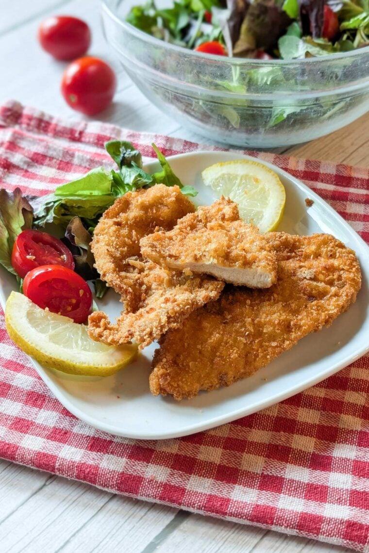 Crispy Italian Chicken Cutlets Recipe - Recipes from Italy