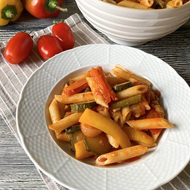 Pasta all'Ortolana (Italian Pasta with Vegetables) - Recipes from Italy