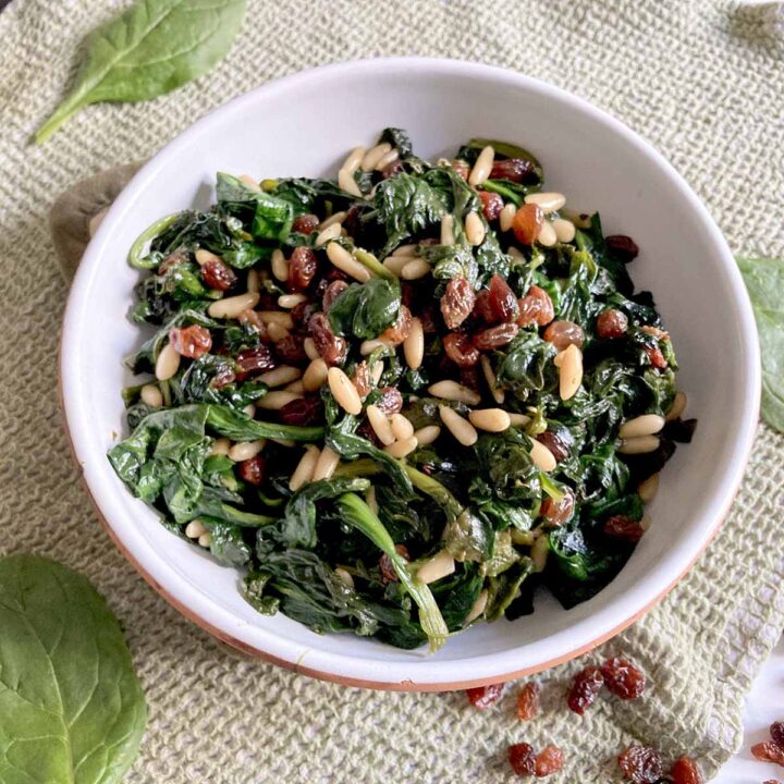 Spinaci alla Romana (Roman Style Spinach Recipe) - Recipes from Italy