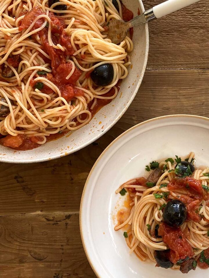Long Pasta Recipes - Recipes from Italy