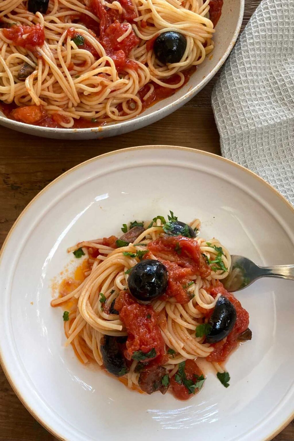 Authentic Italian Pasta Puttanesca Recipe - Recipes from Italy