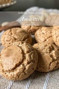Italian Amaretti Cookies Recipe - Recipes from Italy