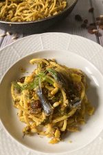 Pasta con le Sarde (Sicilian Pasta with Sardines) - Recipes from Italy