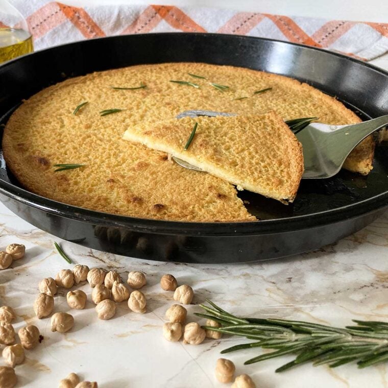 Authentic Farinata Recipe (Italian Chickpea Flatbread) - Recipes from Italy
