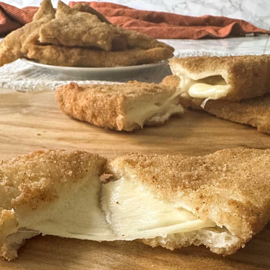 Mozzarella in Carrozza (Italian Fried Mozzarella Sandwich) - Recipes ...