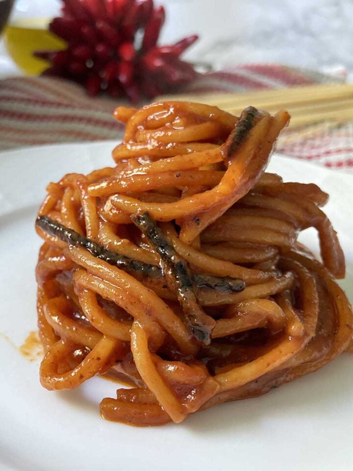 Pasta alla Zozzona: The Authentic Roman Recipe - Recipes from Italy