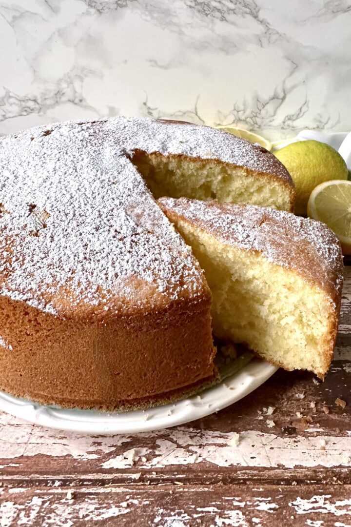 Italian Lemon Cake (Soft and Moist) - Recipes from Italy
