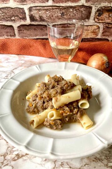 Pasta alla Genovese (Authentic Neapolitan Recipe) - Recipes from Italy