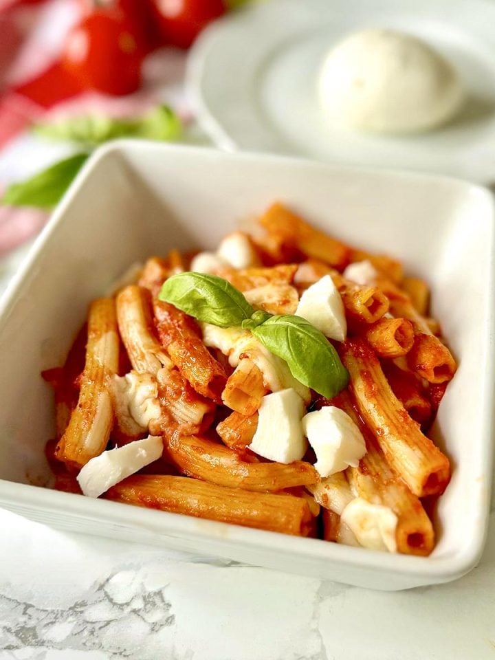 Baked Pasta Roses with Ham and Cheese (Rosette al Forno) - Recipes from ...