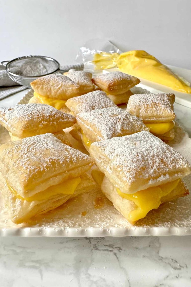 Sporcamuss (Italian Cream Filled Pastries) - Recipes from Italy