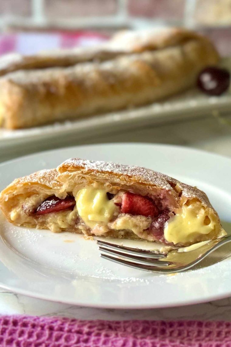 Italian Cherry and Pastry Cream Strudel Recipe - Recipes from Italy