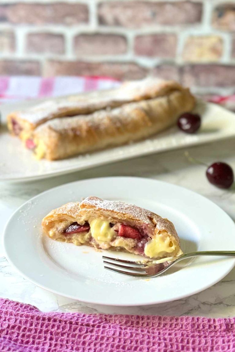 Italian Cherry and Pastry Cream Strudel Recipe - Recipes from Italy