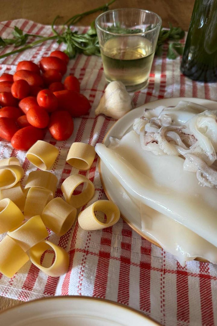 Calamarata: The Classic Italian Recipe - Recipes from Italy