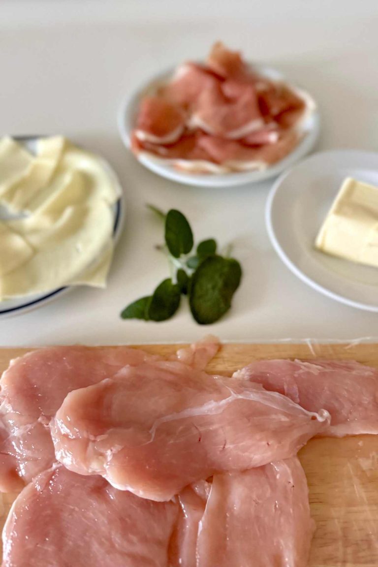 Italian Stuffed Chicken Rolls (Involtini di Pollo) - Recipes from Italy