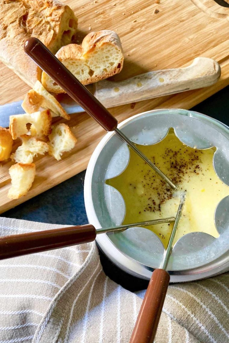 Authentic Italian Fondue Recipe (Fonduta alla Valdostana) - Recipes ...