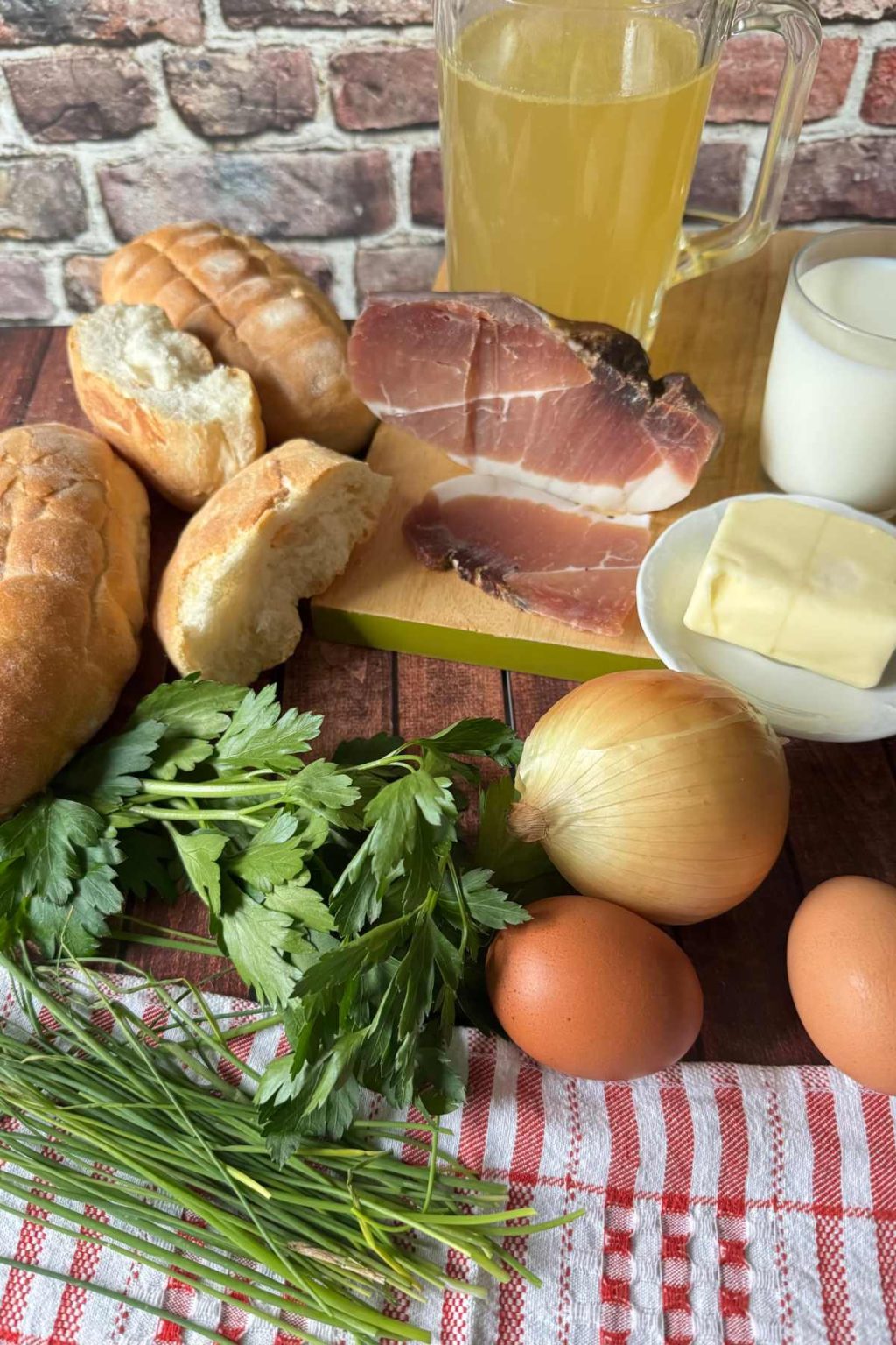 Canederli: Traditional Tyrolean Bread Dumplings with Speck - Recipes ...