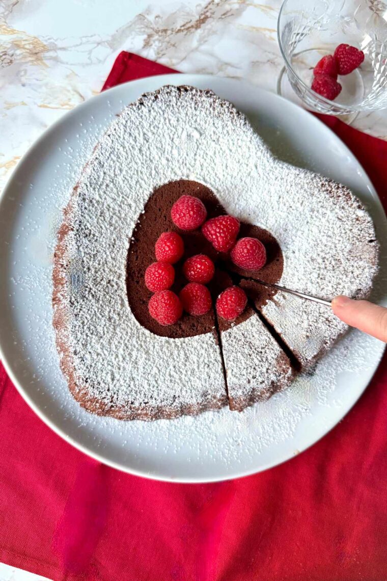 Easy Chocolate Raspberry Heart Cake - Recipes from Italy