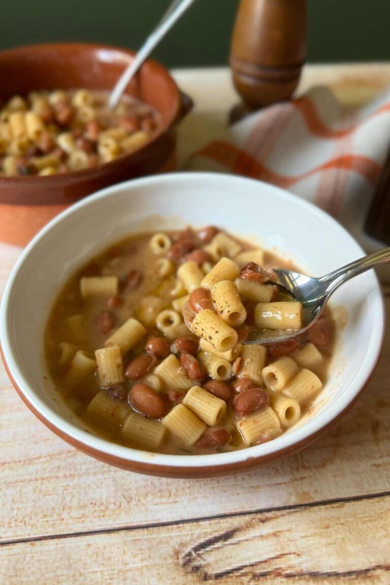 Pasta e Fagioli (Italian Pasta and Beans Soup) - Recipes from Italy