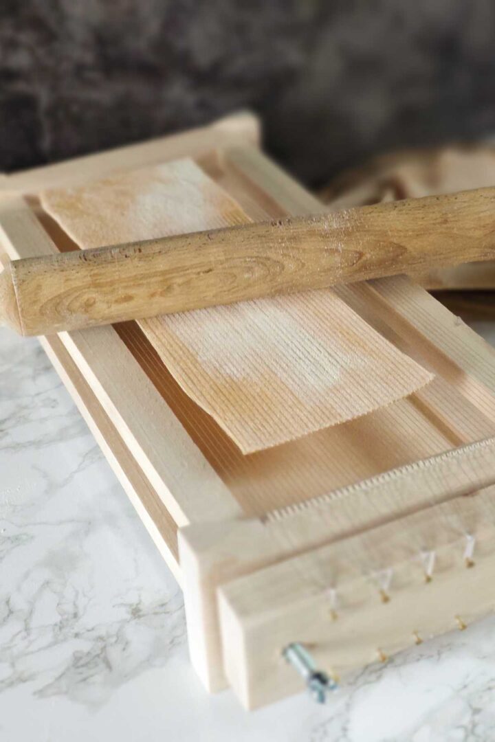 Spaghetti alla Chitarra (Tonnarelli) Recipe - Recipes from Italy