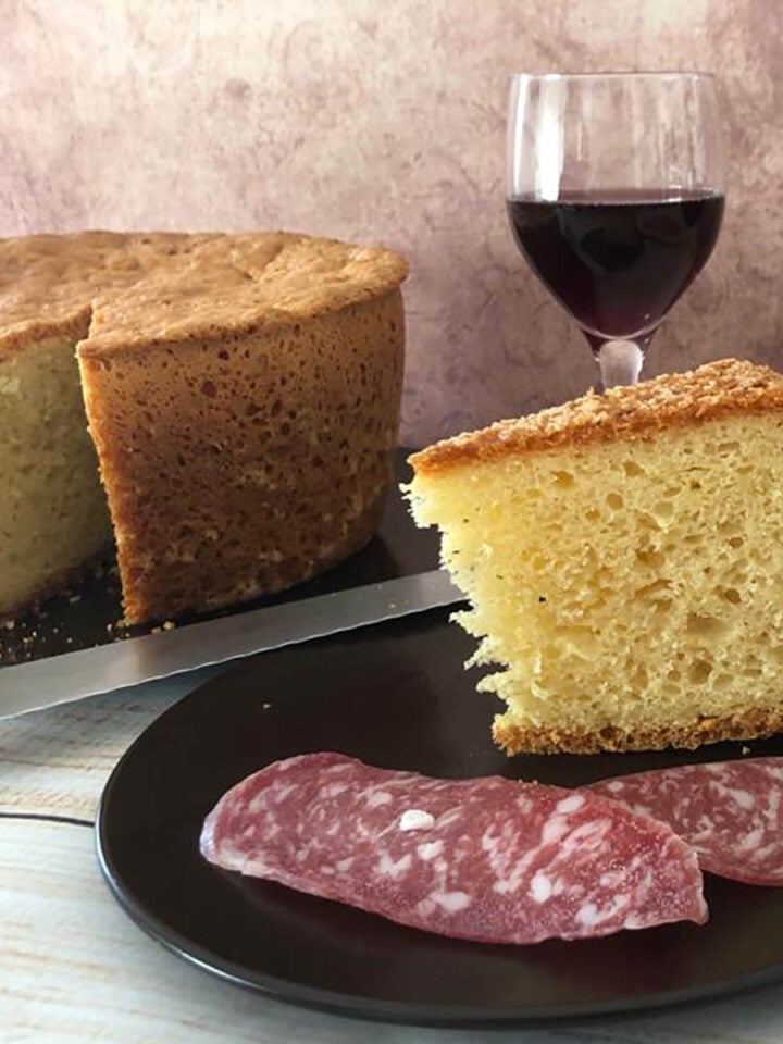 Casatiello Napoletano (Traditional Neapolitan Easter Bread) - Recipes ...