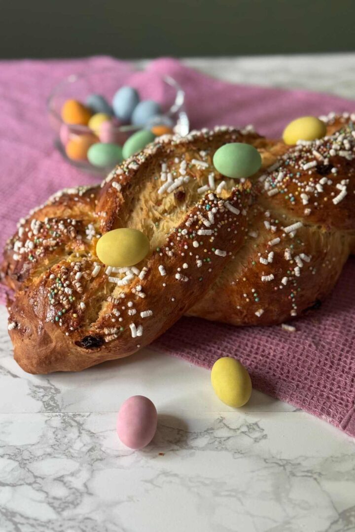Treccia di Pasqua (Sweet Italian Easter Bread) - Recipes from Italy