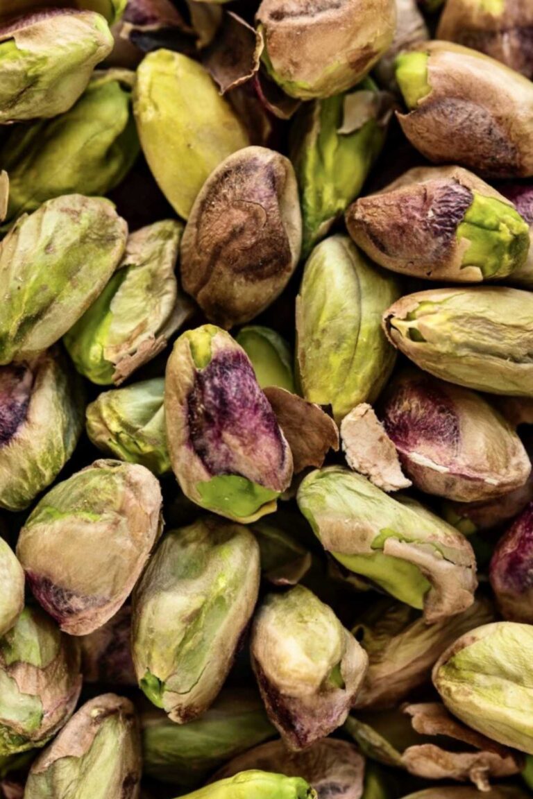 How to Make Pistachio Cream at Home - Recipes from Italy