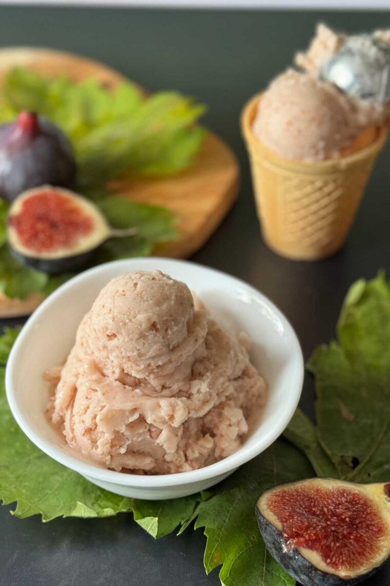 Fig Gelato Recipe (No Eggs With Fresh Figs) - Recipes from Italy